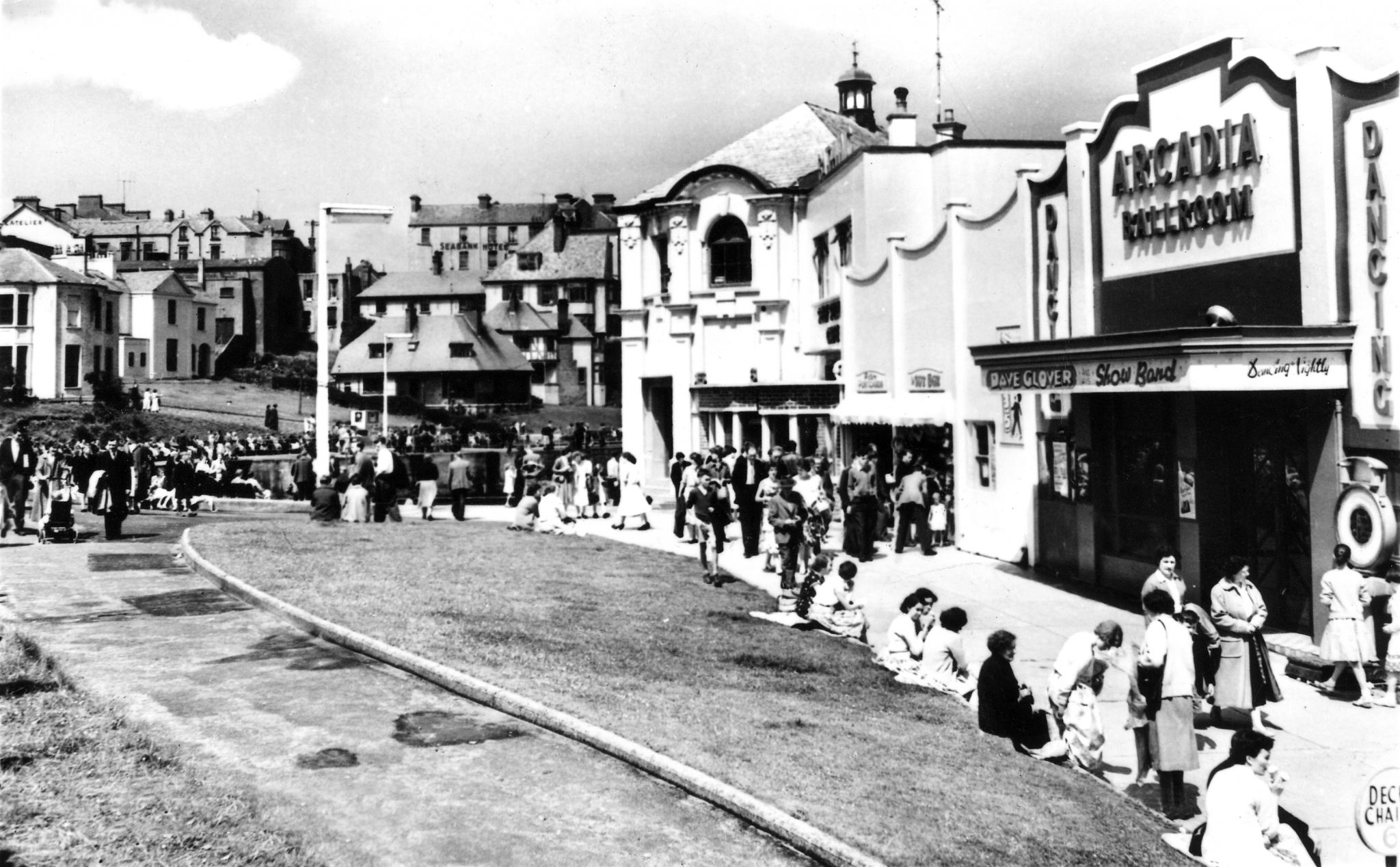 Arcadia Cafe & Ballroom And Ladies Bathing Place – Discover Portrush